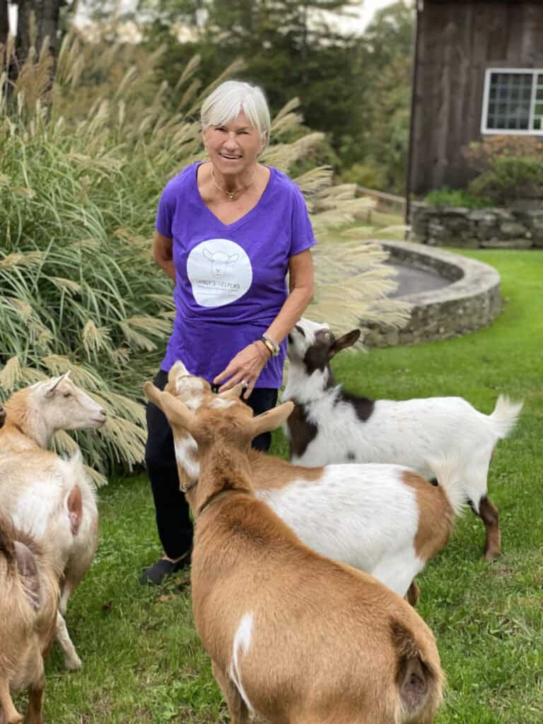 Empowering Women and Their Families: The Story of Sandy’s Helpers ...